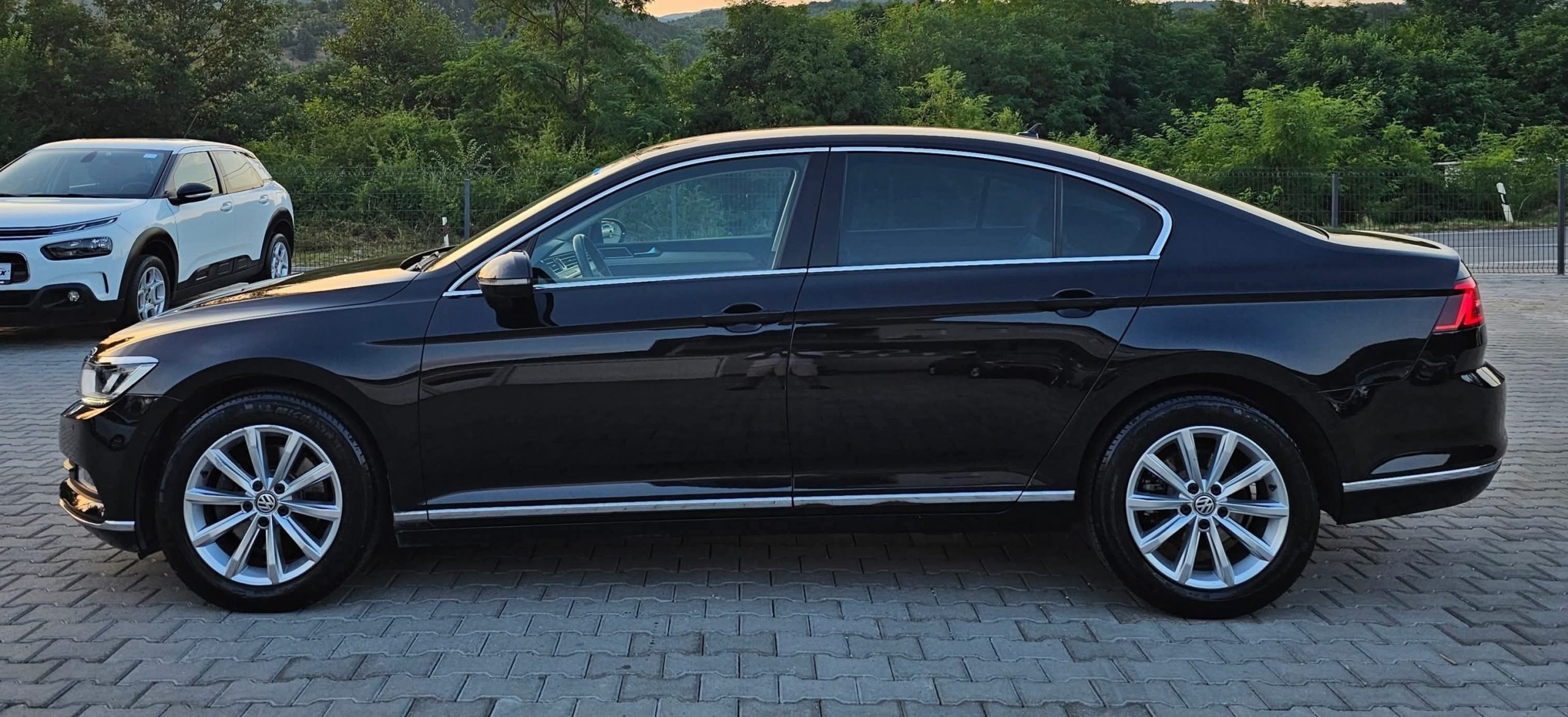 VW PASSAT B8 2.0TDI 150ks DSG7 2019g CARAT - DL Auto Lux